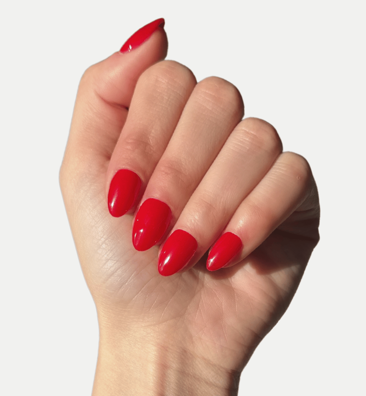 FAUX ONGLES ROUGE AMANDE COURT